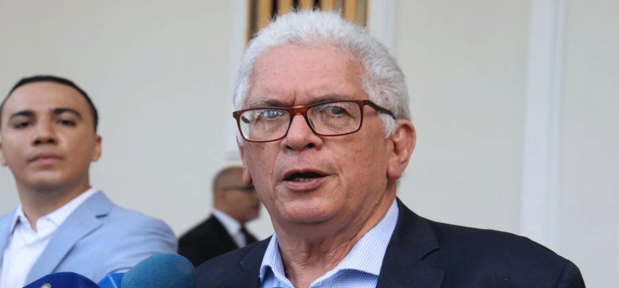 Diputado Roy Daza: En Venezuela reina la paz y no nos vamos a ...